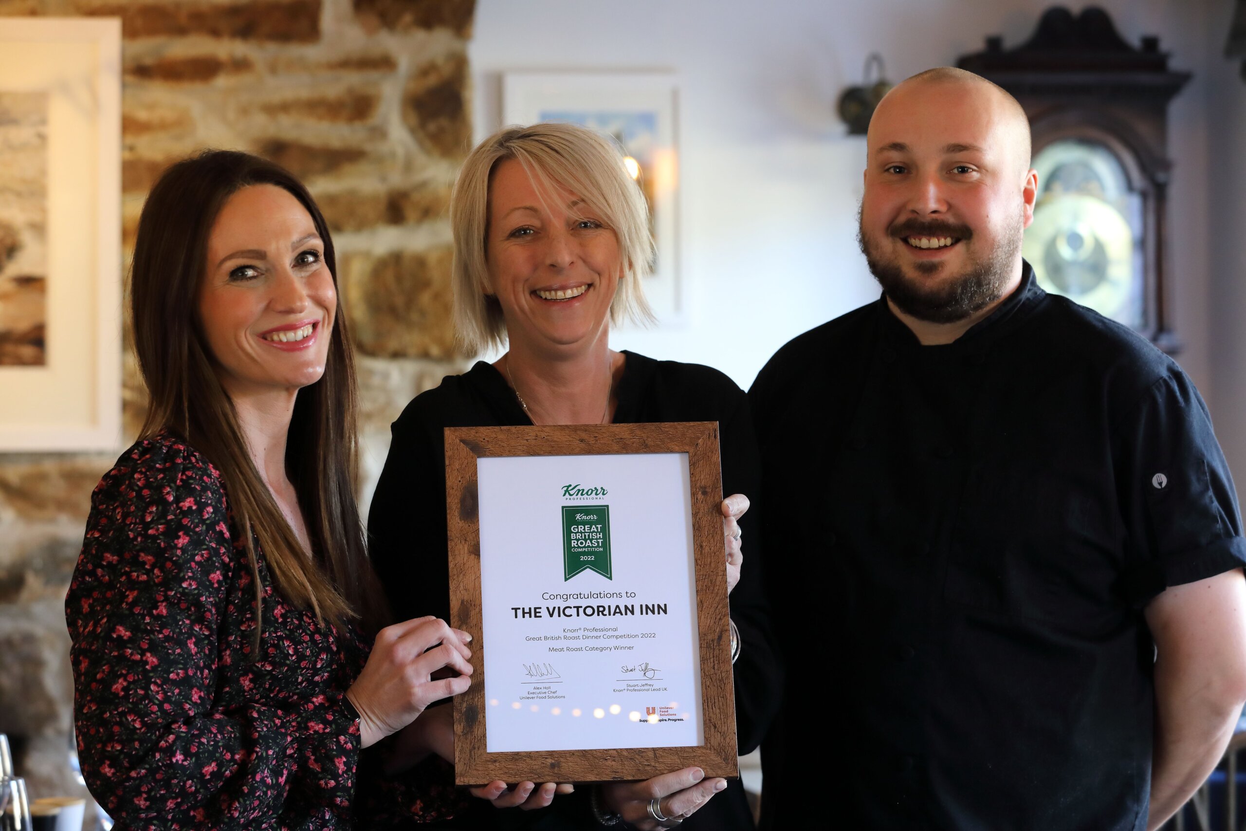 The Victoria Inn in Perranuthnoe wins national award for serving Best ...